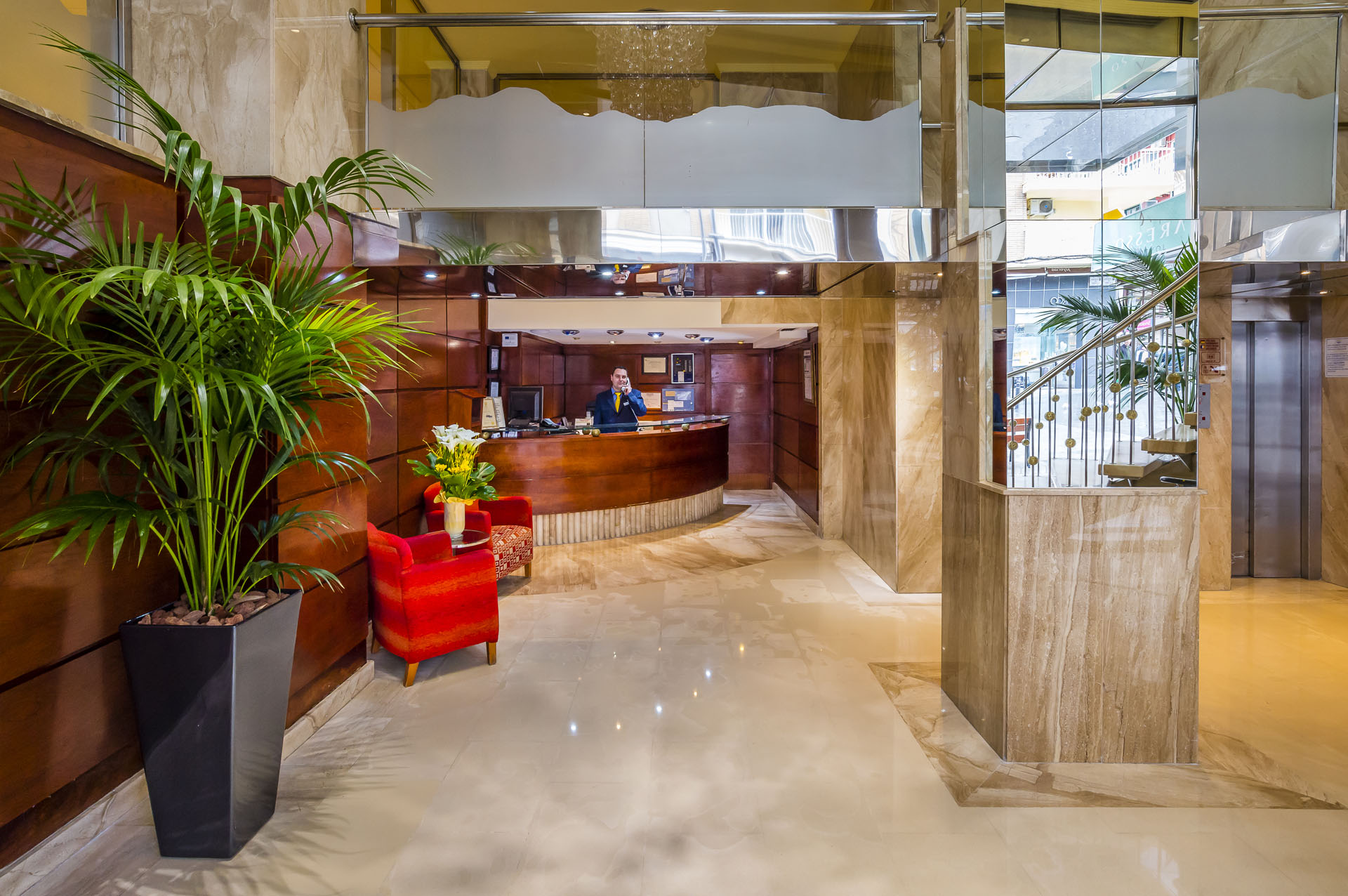 Hotel Avenida Hotel (Benidorm) desde 227€ - Rumbo